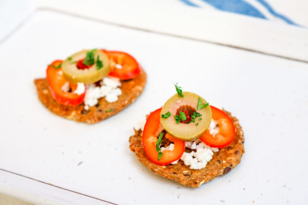 10 Delicious Ways to Elevate Your Cracker Toppings - NomList