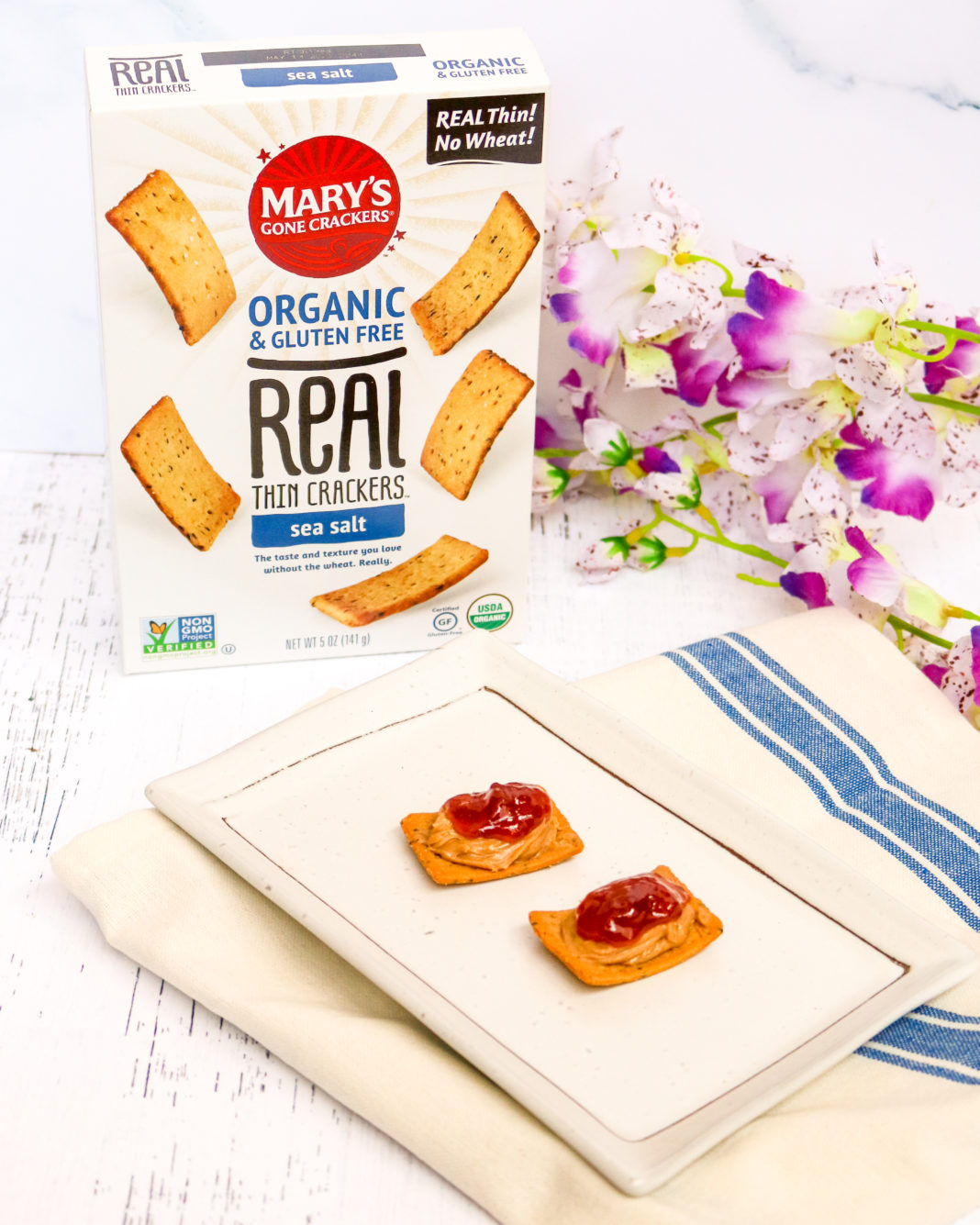 10 Delicious Ways to Elevate Your Cracker Toppings - NomList