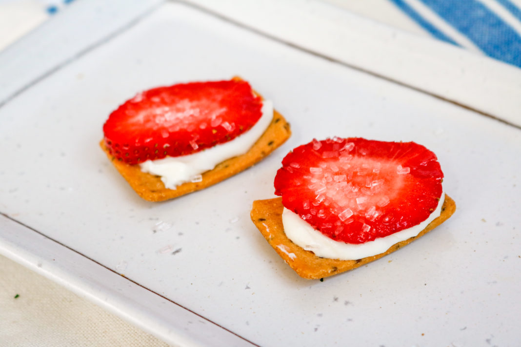 10 Delicious Ways to Elevate Your Cracker Toppings - NomList