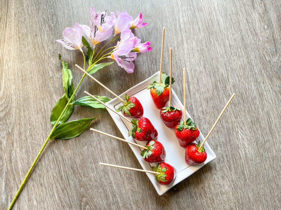 Tanghulu Chinese Candied Fruit Recipe - NomList