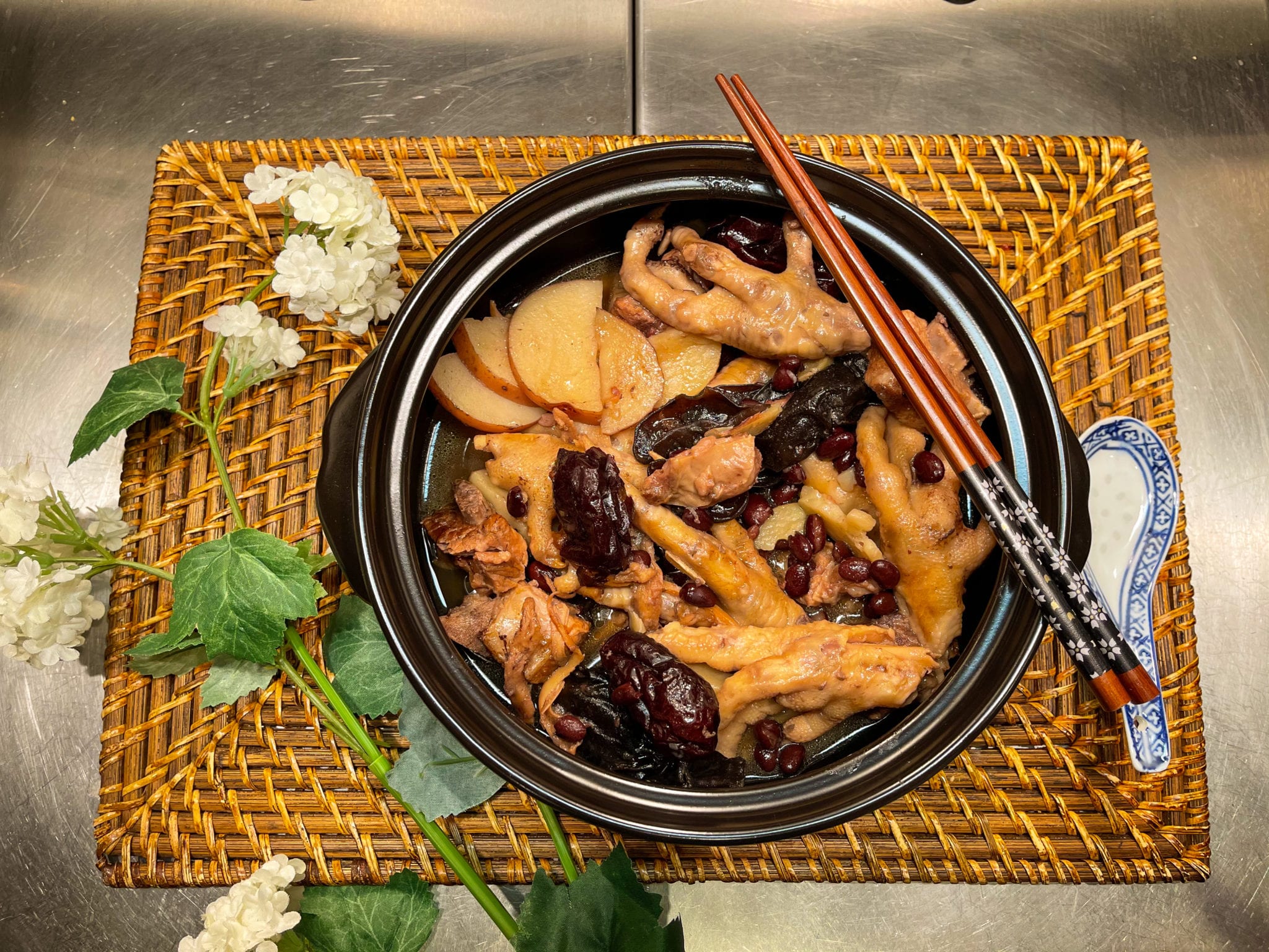 Black Bean Chicken Feet Stew Recipe - NomList